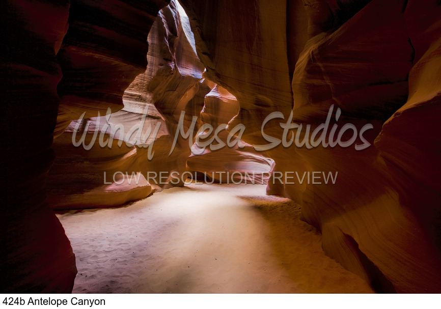 Antelope Canyon – Windy Mesa Studios
